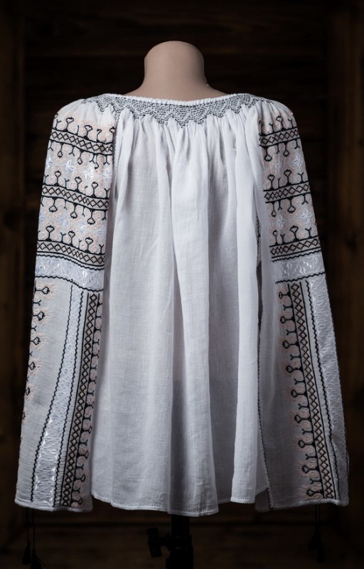 ie romaneasca, ie traditionala, iie romaneasca traditionala de vanzare