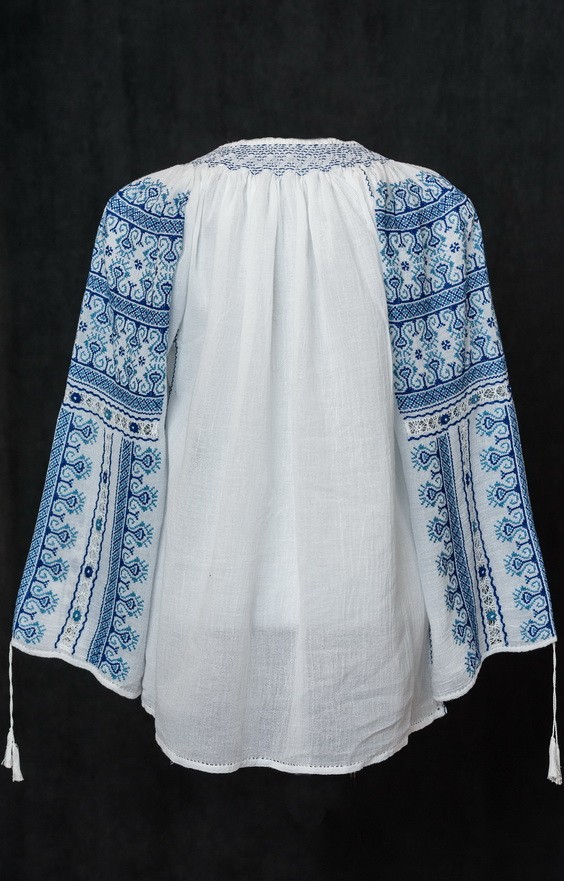 ii traditionale romanesti, modele ie nationala romaneasca de vanzare